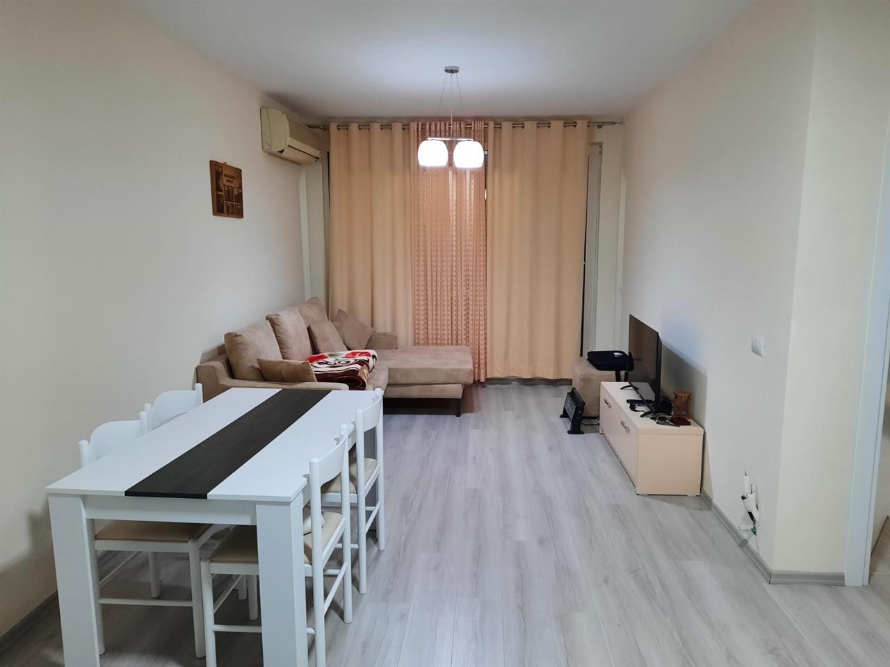 Jepet me Qera Apartament 1+1 te Fusha e Aviacionit | Tiranë Jepet me Qera Apartament 1+1 te Fusha e Aviacionit | Tiranë